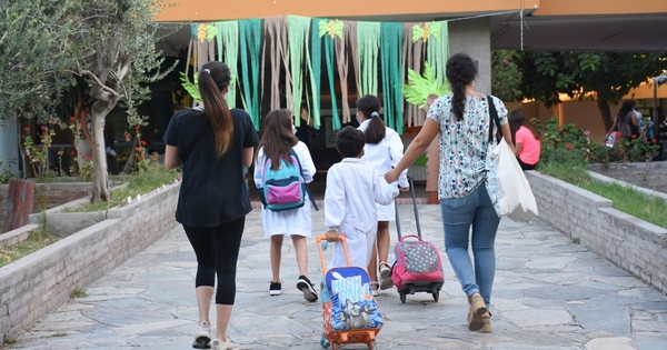 San Juan no llegó a planificar los 190 días de clases que estipula el ...