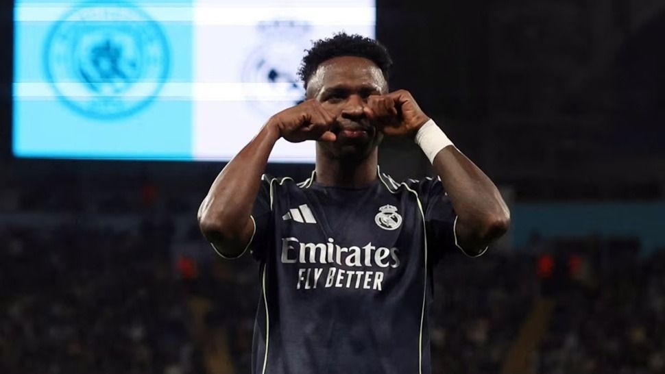 Vinicius explicó su festejo contra hinchas del Manchester City