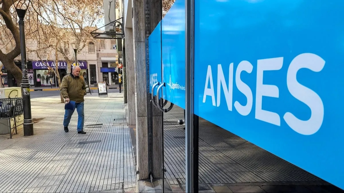 Anses oficializó los montos de las jubilaciones y pensiones de mayo: cuál es el aumento y qué ...