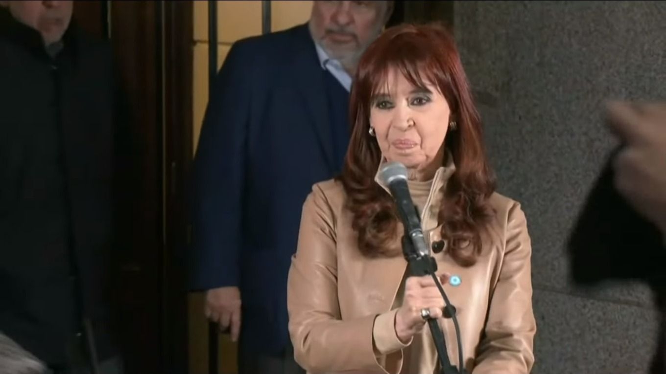 CFK habló tras conocerse el fallo: "Es un triunvirato de impresentables"
