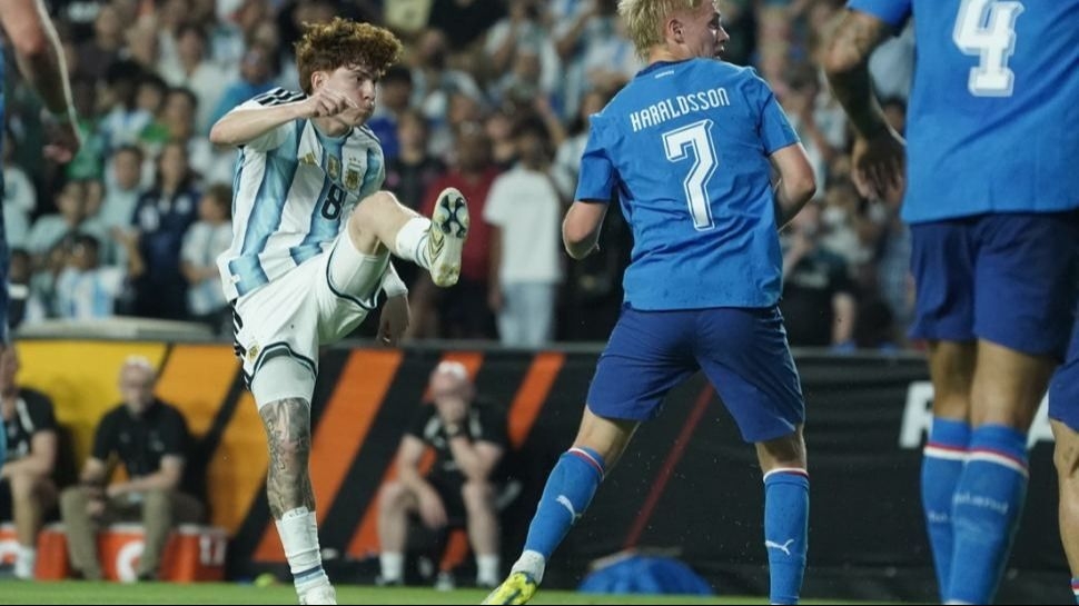 Argentina le está ganando a Islandia por 1 a 0