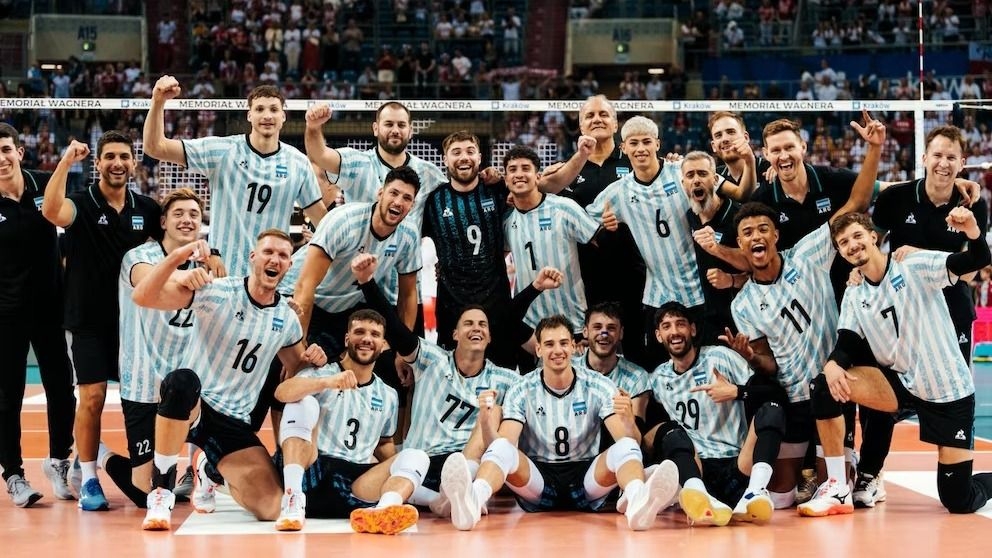 Matías Sánchez y Manuel Armoa jugarán el Mundial de Vóley con la ...