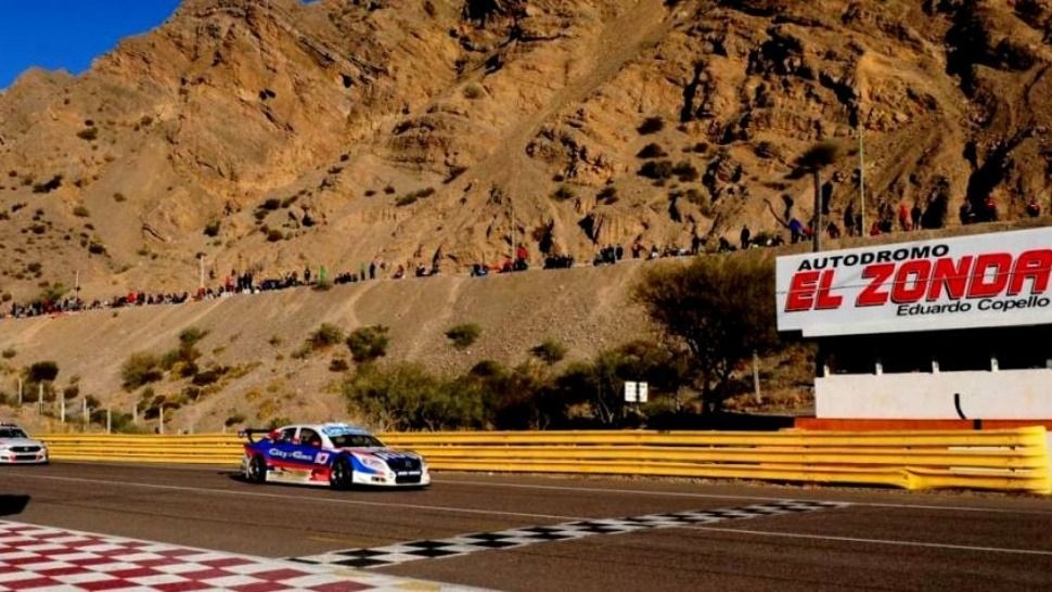 Vuelve la actividad al autódromo El Zonda con 25 pilotos sanjuaninos en ...