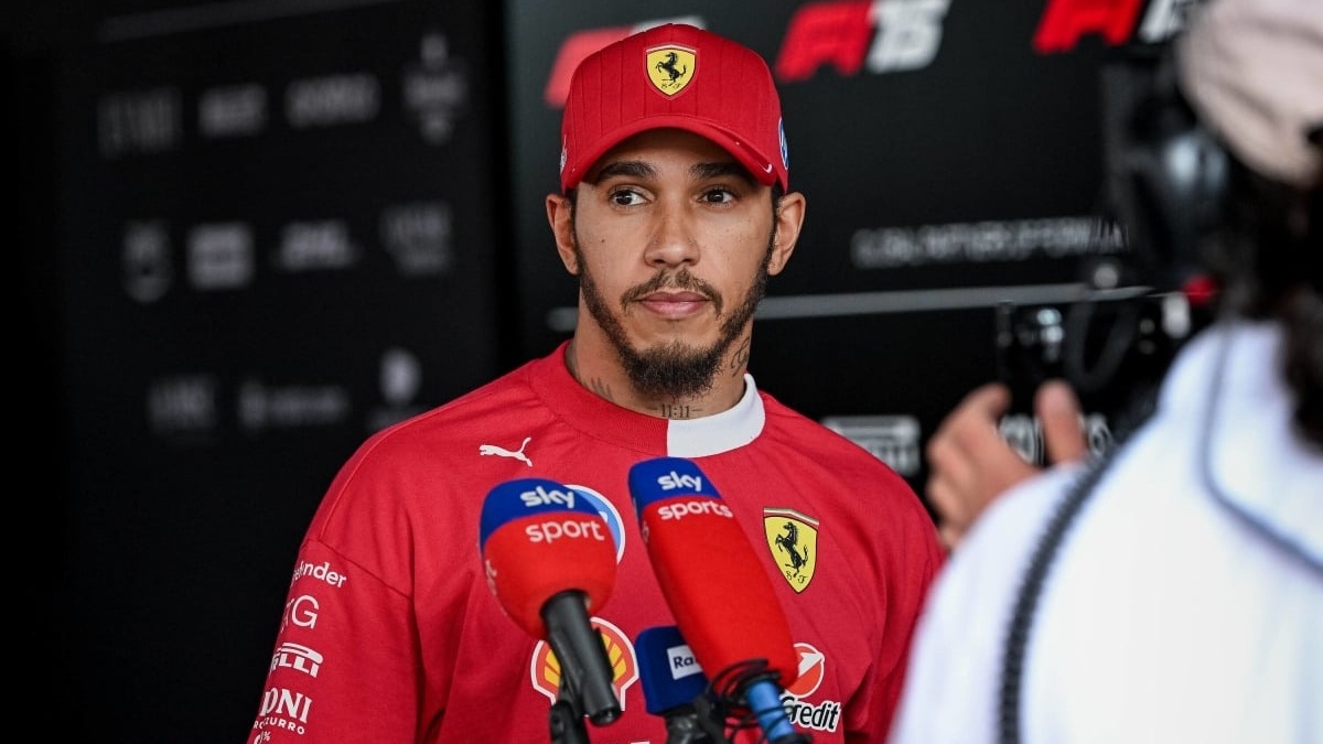 Ferrari quiere cambiar a Hamilton por Russell para 2026