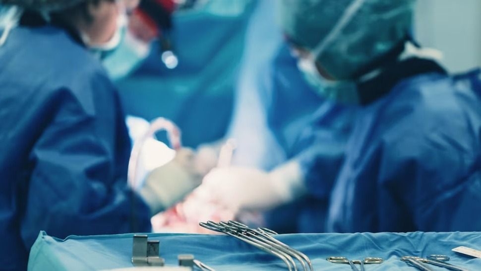 Hito médico: cirugía robótica de válvula mitral asistida por robot